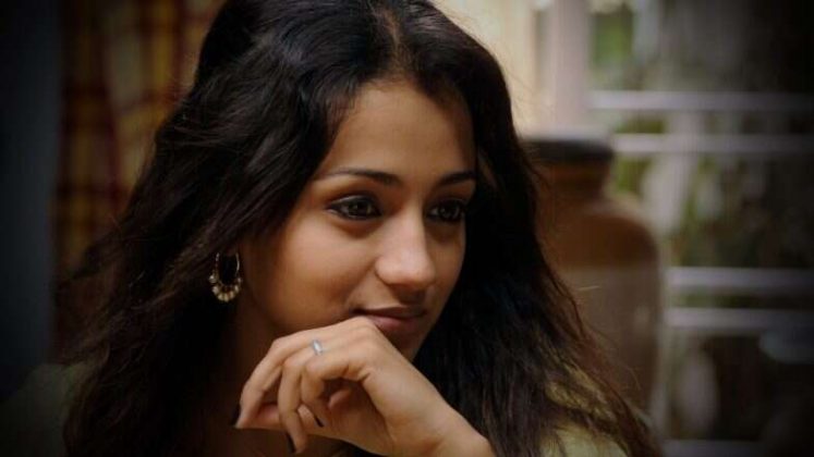 South actress Charmme Kaur proposes Trisha Krishnan! - Friday Rumors